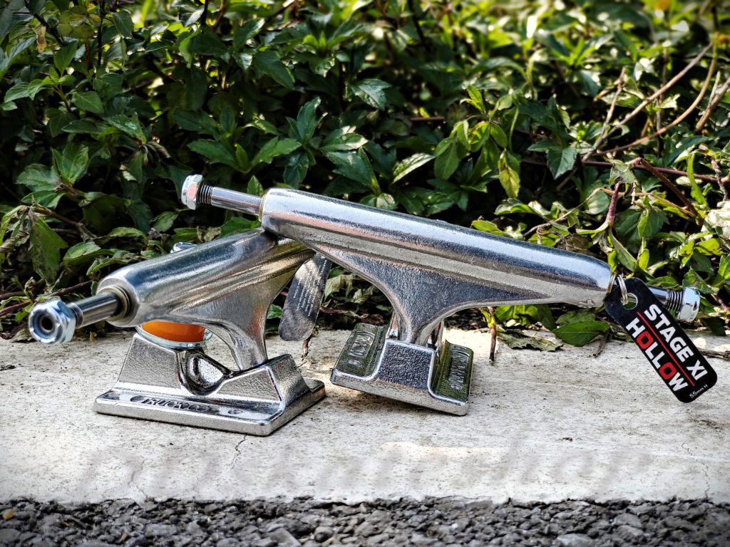 INDEPENDENT STAGE 11 HOLLOW SILVER TRUCK - DDSKATESHOP
